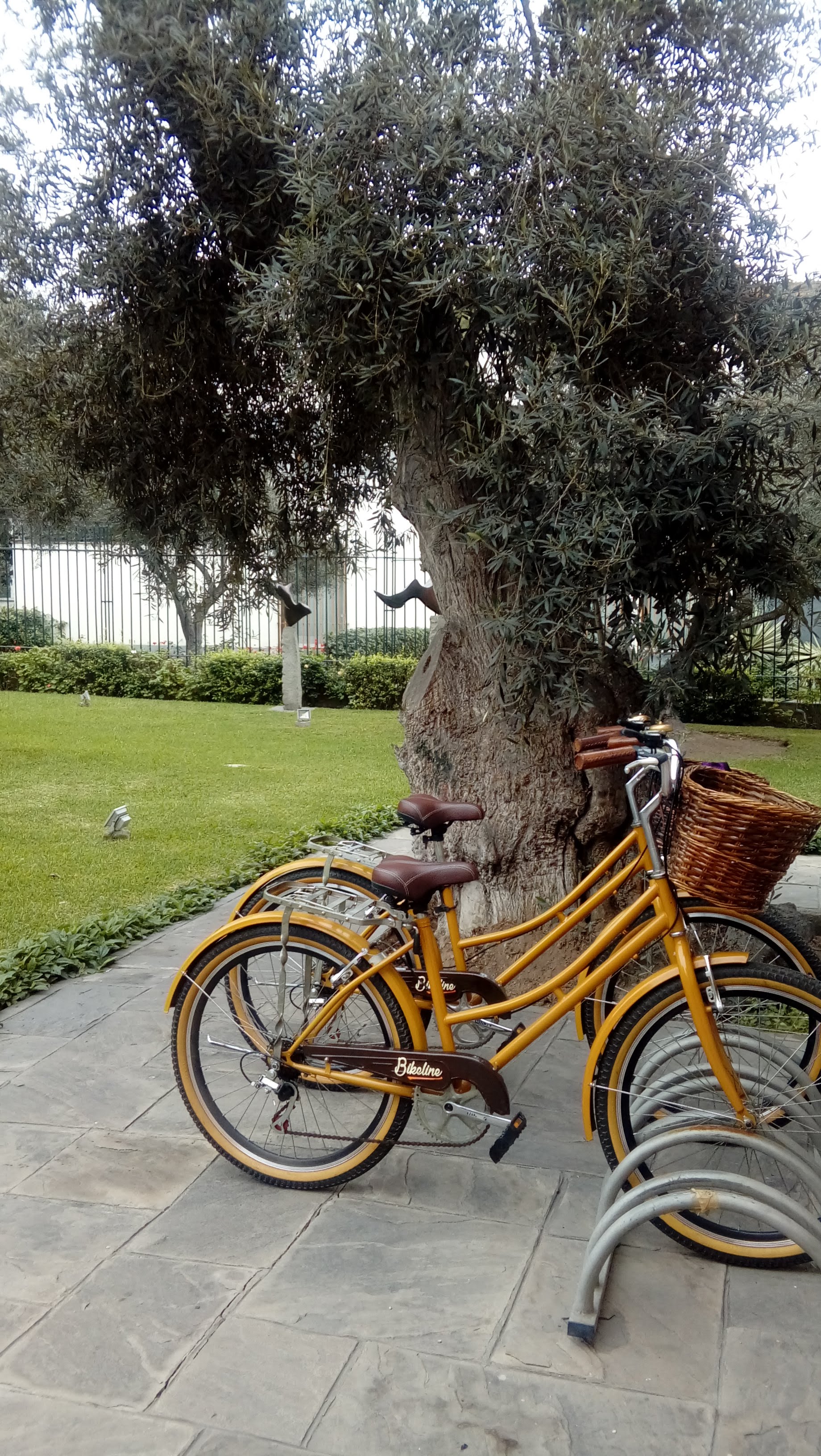 2. Culture & Crafts San Isidro – Bikeline Perú